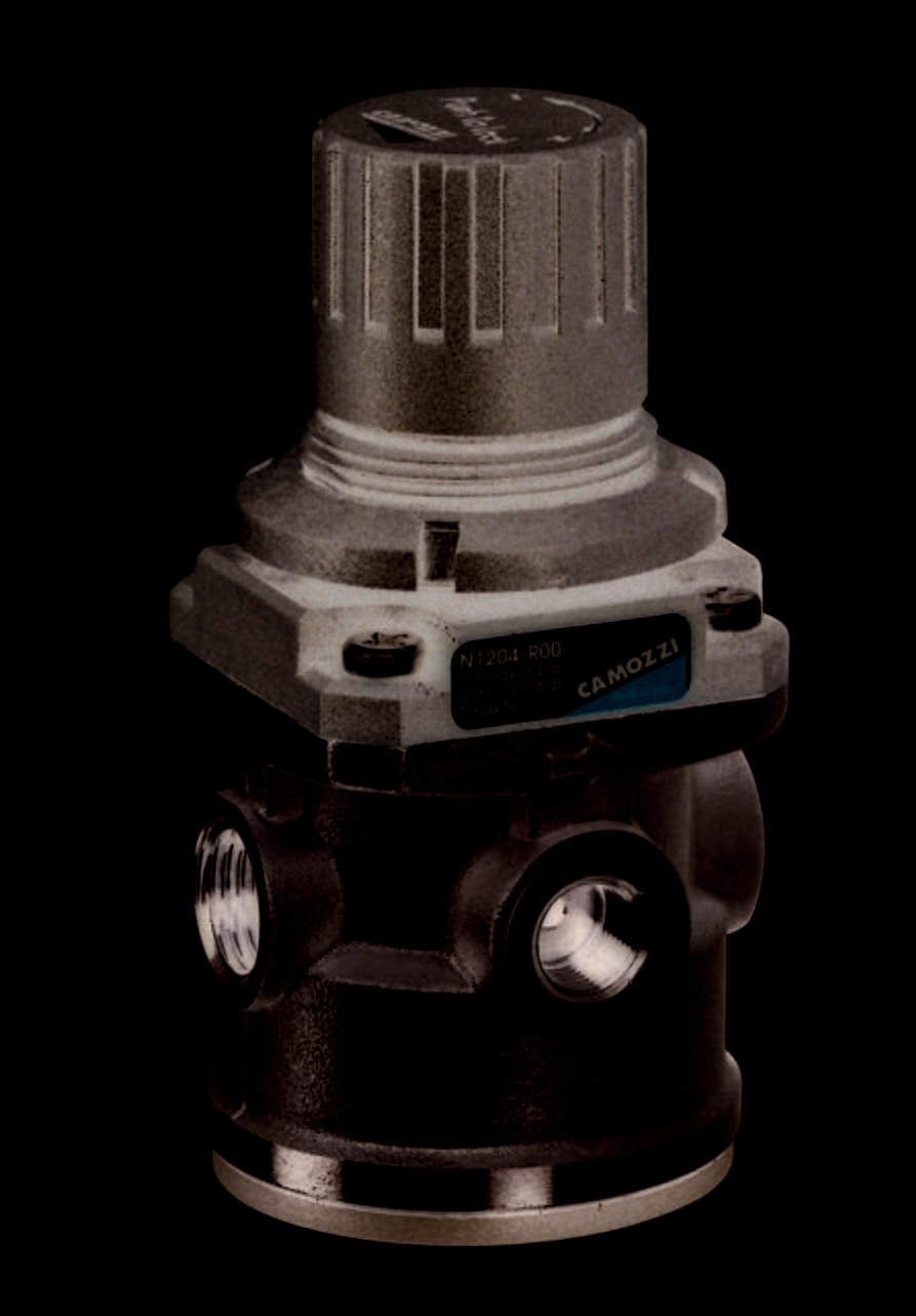 Pneumatic Pressure Regulator - Camozzi N1204-R00 | Doig Corporation